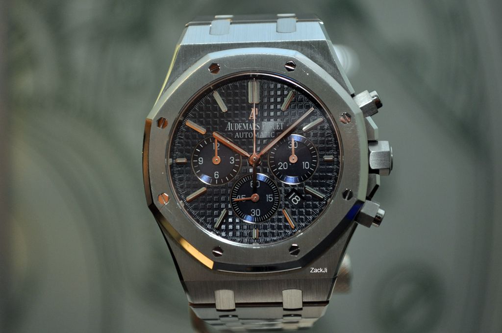 FSOT: Audemars Piguet AP Royal Oak Chronograph 41mm boutique-only blue dial | WatchUSeek Watch ...